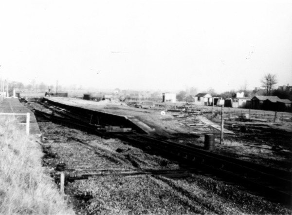 Demolished Woodford Halse Station Buildings ~ GCR - File Book 014 ...